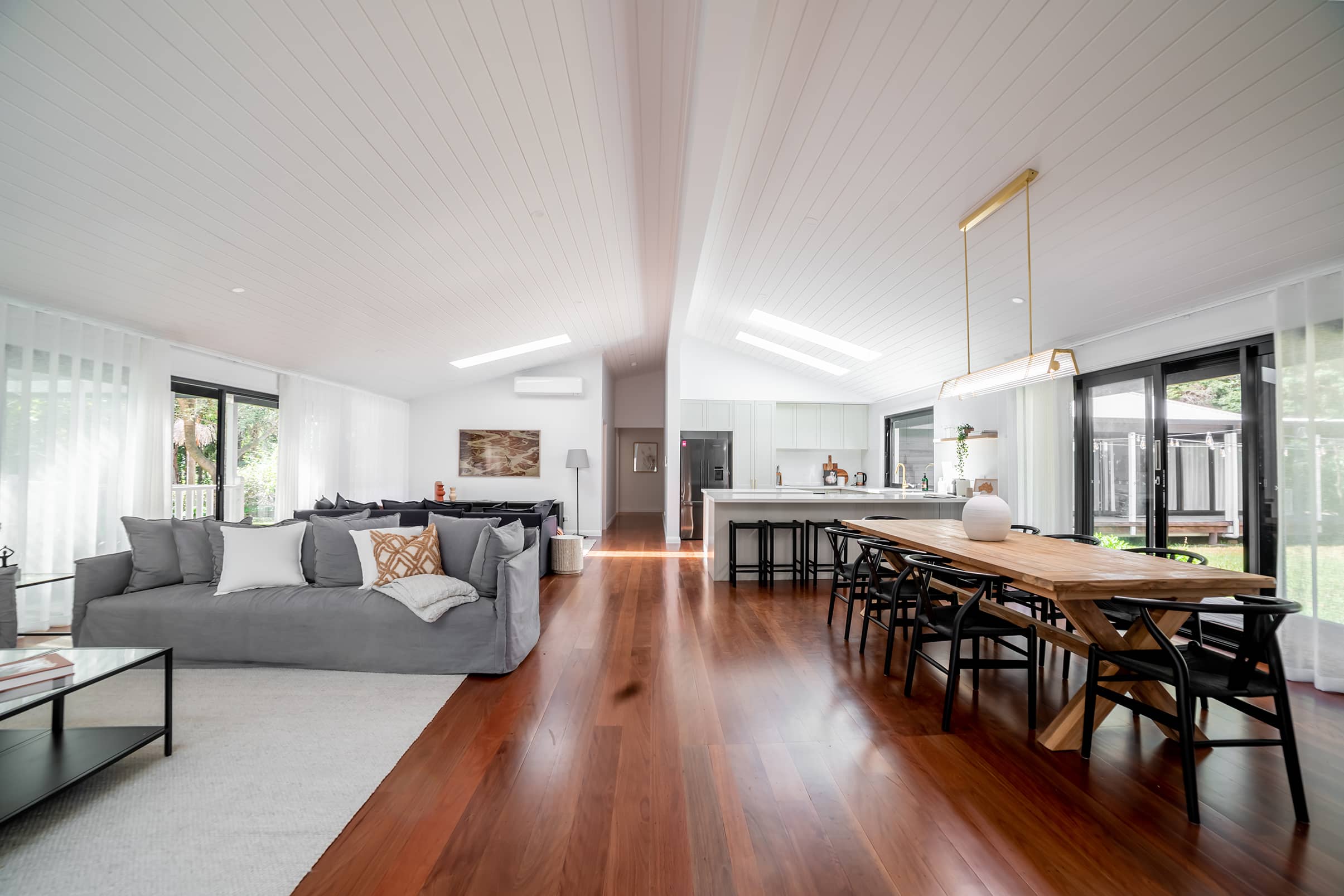 Jojo's - Maple - Design + Construct